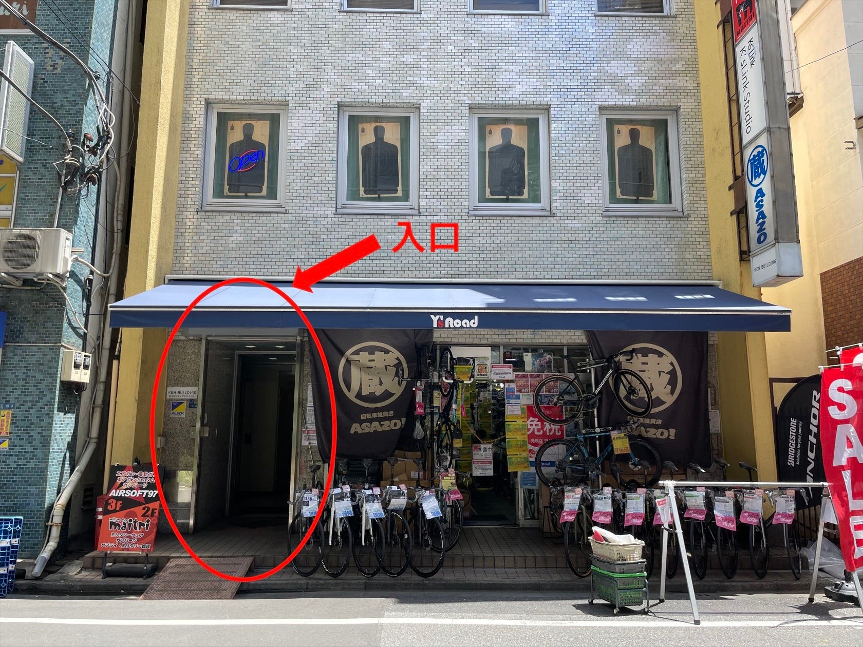 【御徒町駅から徒歩2分】40㎡、高さ3mの大きな鏡張りのダンススタジオ/楽器演奏や演劇稽古などにも！の写真7