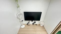 <PaO Work 三ノ宮No.1>完全個室ワークブース💼光Wi-Fi📶✨モニター🖥テレワーク/ZOOM/面接/自習/作業の写真3