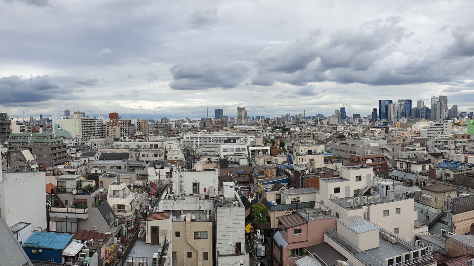 《中野駅徒歩2分》🎉５周年割引イベント中🎉風通し抜群！静か・新品エアコン・開放感ある明るい・設備充実の写真9