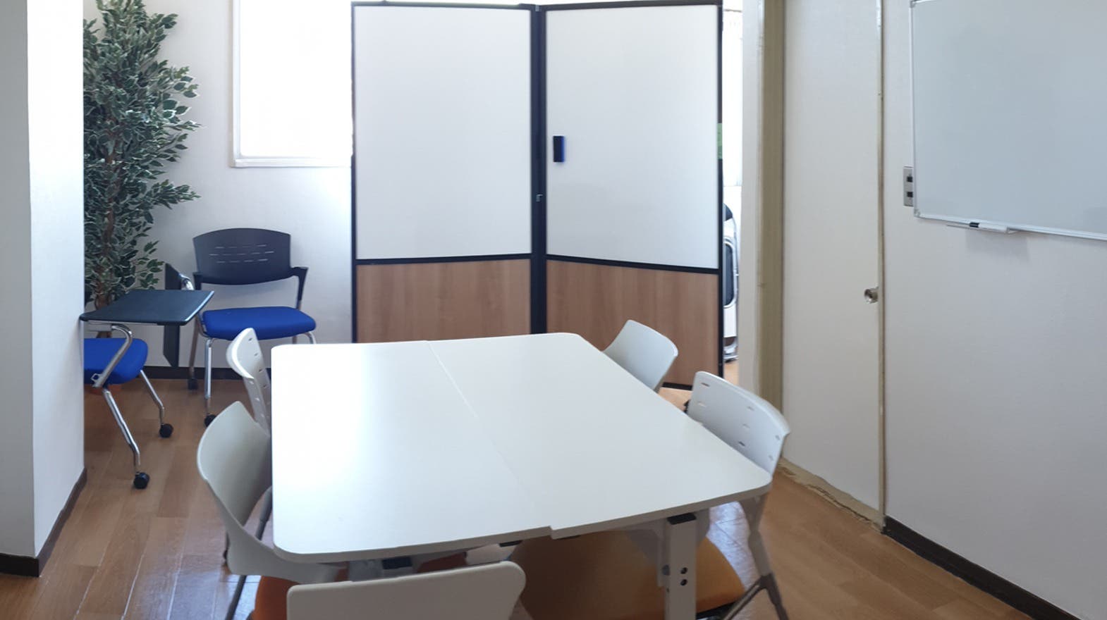 《中野駅徒歩2分》🎉５周年割引イベント中🎉風通し抜群！静か・新品エアコン・開放感ある明るい・設備充実の写真5