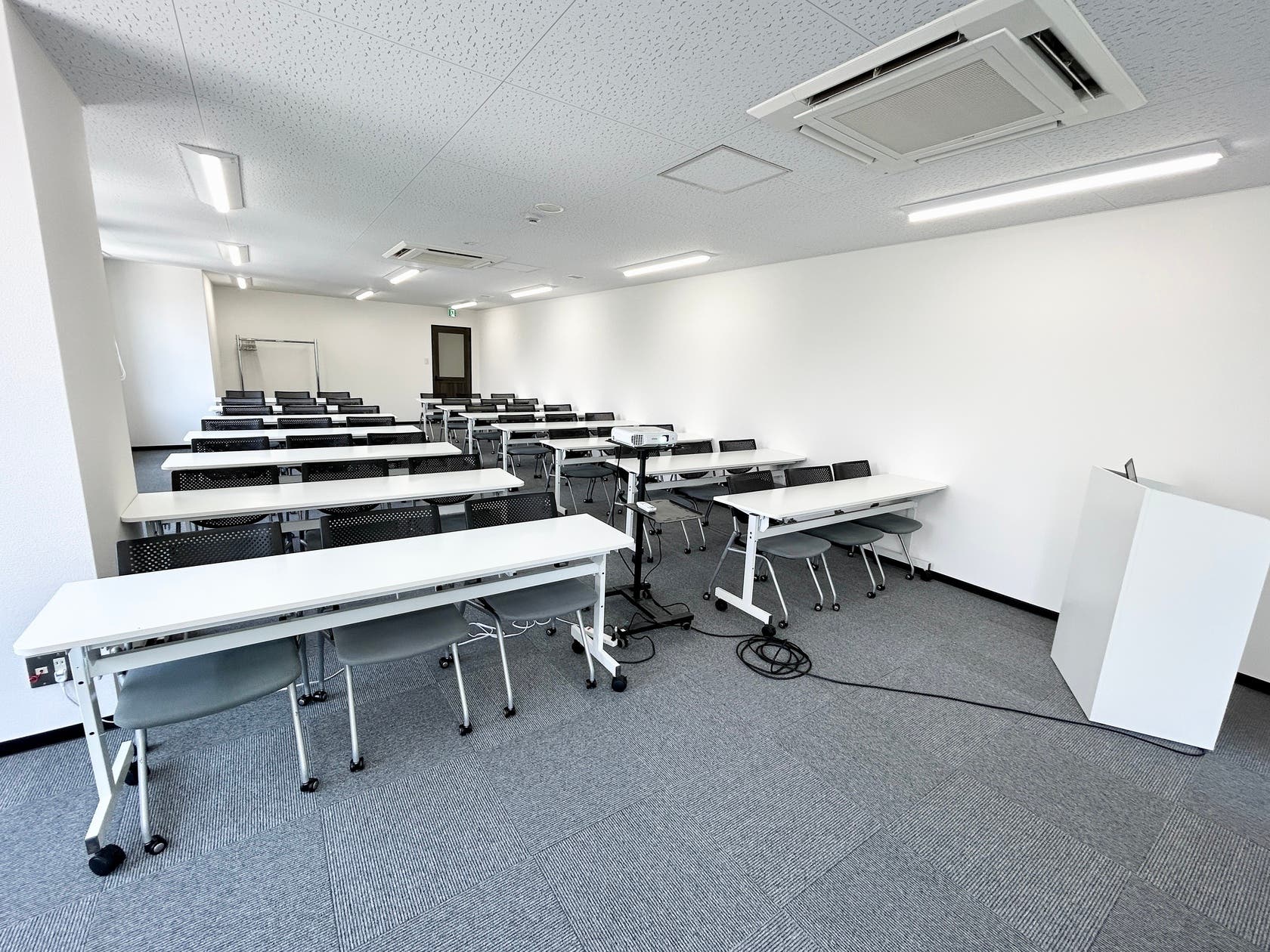 3B【関内駅 3分】オプション料金0円で設備・備品使い放題!WiFi無料♥便利な駅近の写真4