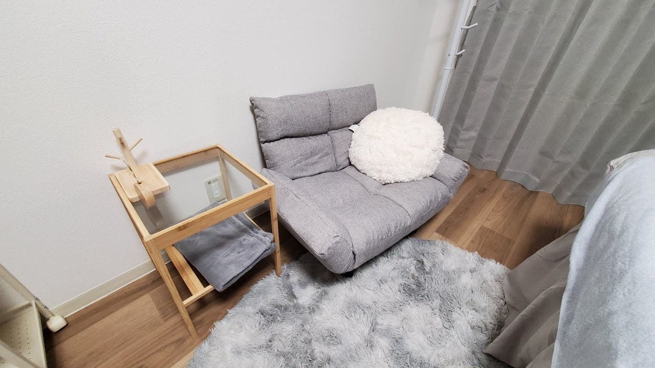 梅田駅・大阪駅から徒歩圏内！電動昇降リクライニング式ベッド・備品充実∣レンタルサロンACE梅田店の写真4