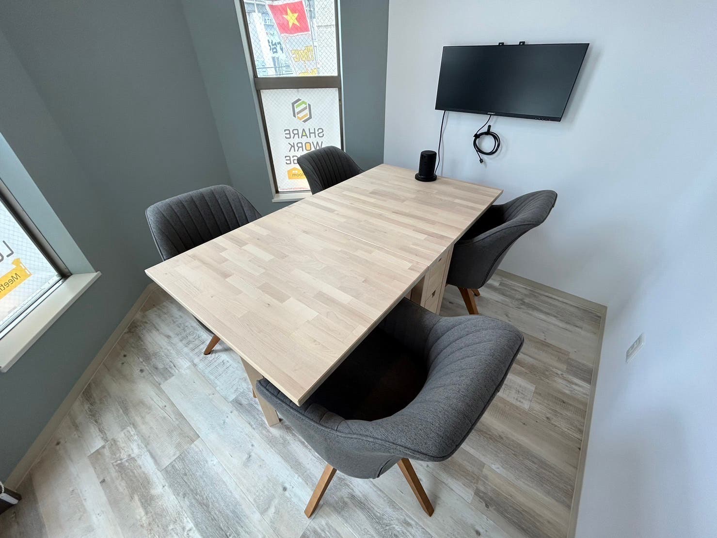 ◇国府宮駅徒歩１分＆駐車場完備【完全個室のレンタルスペース】Web会議/テレワーク/商談/自習の写真2