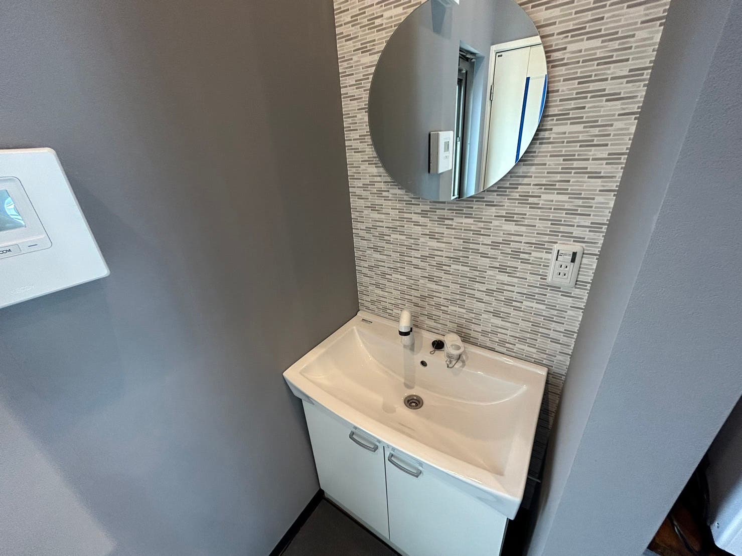 ◇国府宮駅徒歩１分＆駐車場完備【完全個室のレンタルスペース】Web会議/テレワーク/商談/自習の写真12