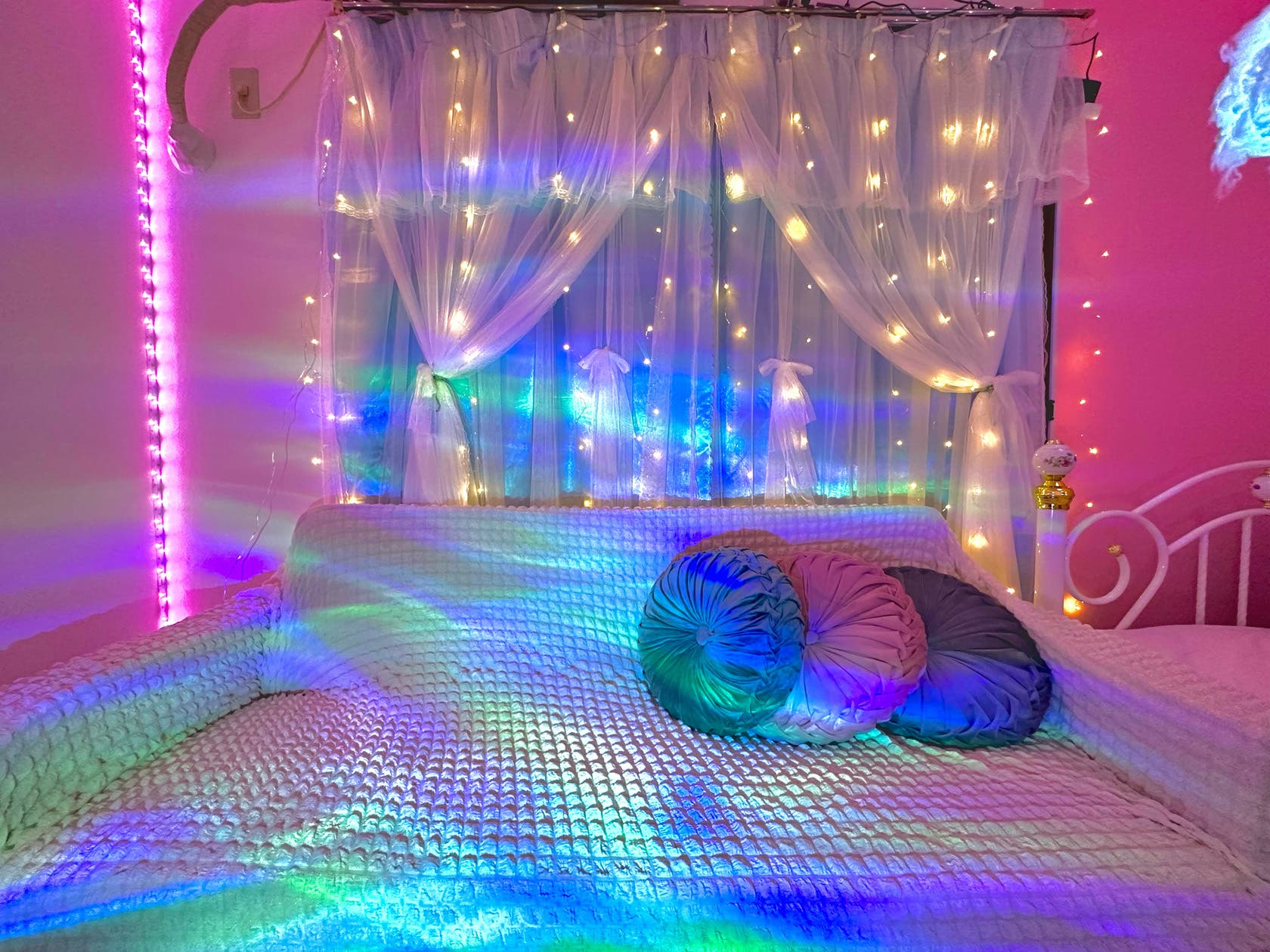 🌸学割🌸レベチな特割🉐SNSで大人気‼️LEDライト搭載✨100インチプロジェクター映画見放題🎥大人気ゲーム機ボドゲ完備の写真9