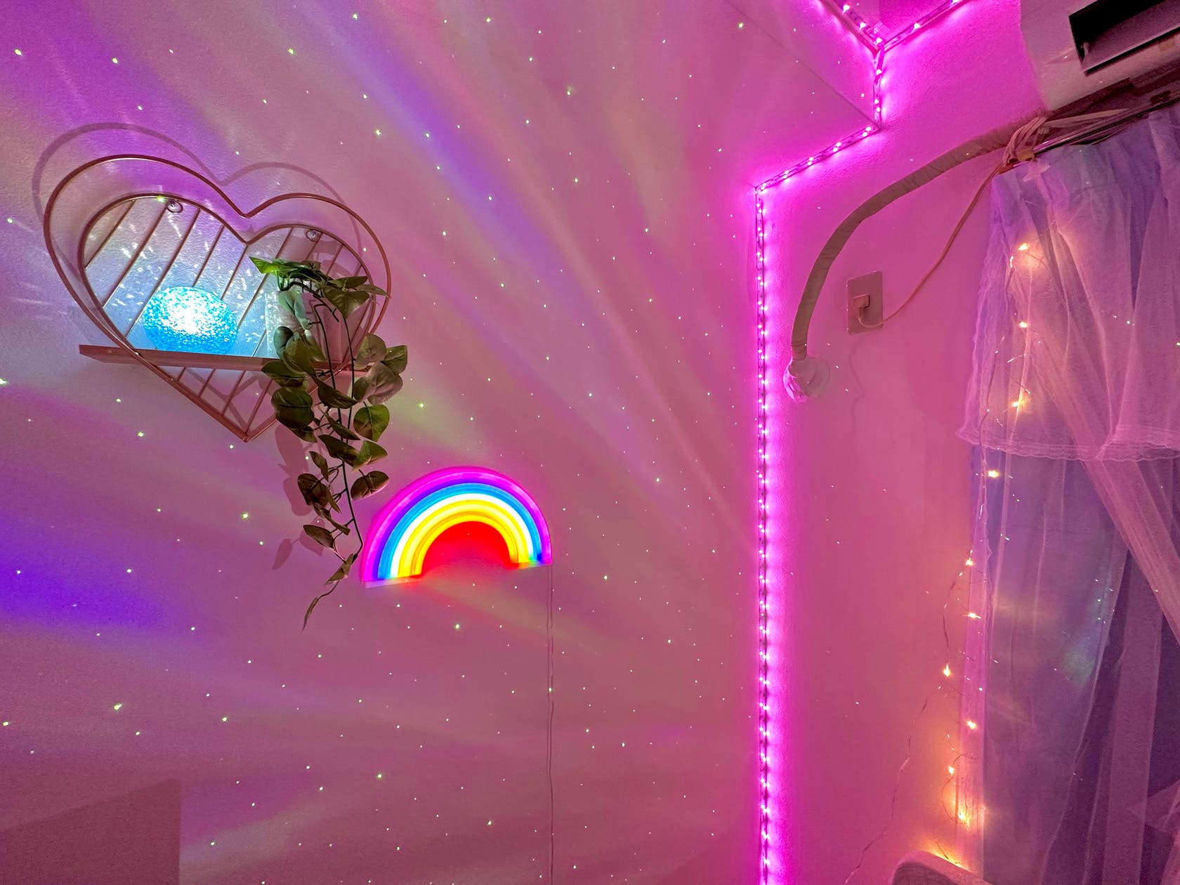 🌸学割🌸レベチな特割🉐SNSで大人気‼️LEDライト搭載✨100インチプロジェクター映画見放題🎥大人気ゲーム機ボドゲ完備の写真12