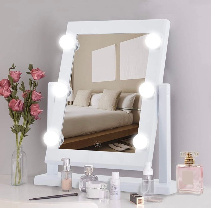 【フォーカスオン天満店①号室】駅近出口20秒🚶/梅田すぐ/完全個室/光回線/24H🕧モニター・動画見放題・各種充電器の写真10