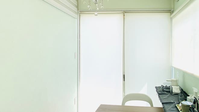 【平塚ICより車で5分】白いサロン 駐車場付き/リモートワーク/レッスン/自然光撮影の写真8