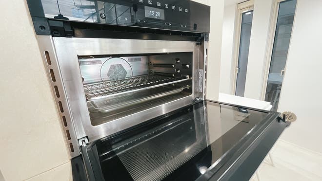 Mieleオーブン完備したオシャレキッチンスタジオの写真7