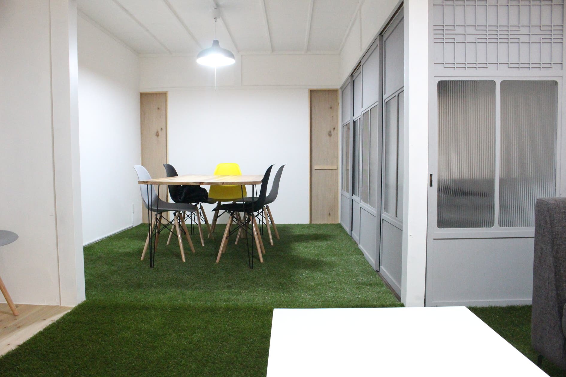 JR岐阜駅徒歩4分！打ち合わせ・面談・商談・大人数可！24時間営業【3階スペース】の写真10