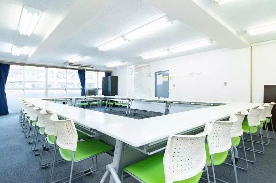 ★ﾌﾟﾛｼﾞｪｸﾀ&Wi-Fi完備★会議／セミナー／ボードゲーム等　最大42名の写真5