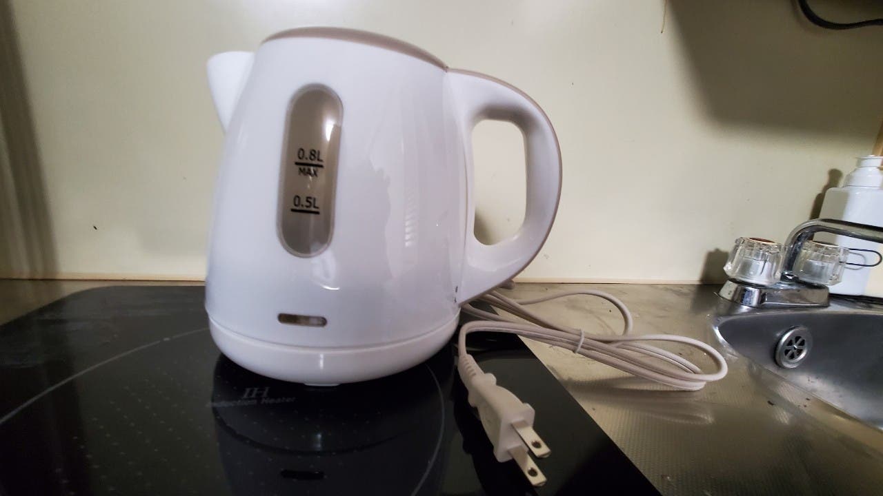 梅田駅・大阪駅から徒歩圏内！電動昇降リクライニング式ベッド・備品充実∣レンタルサロンACE梅田店の写真20