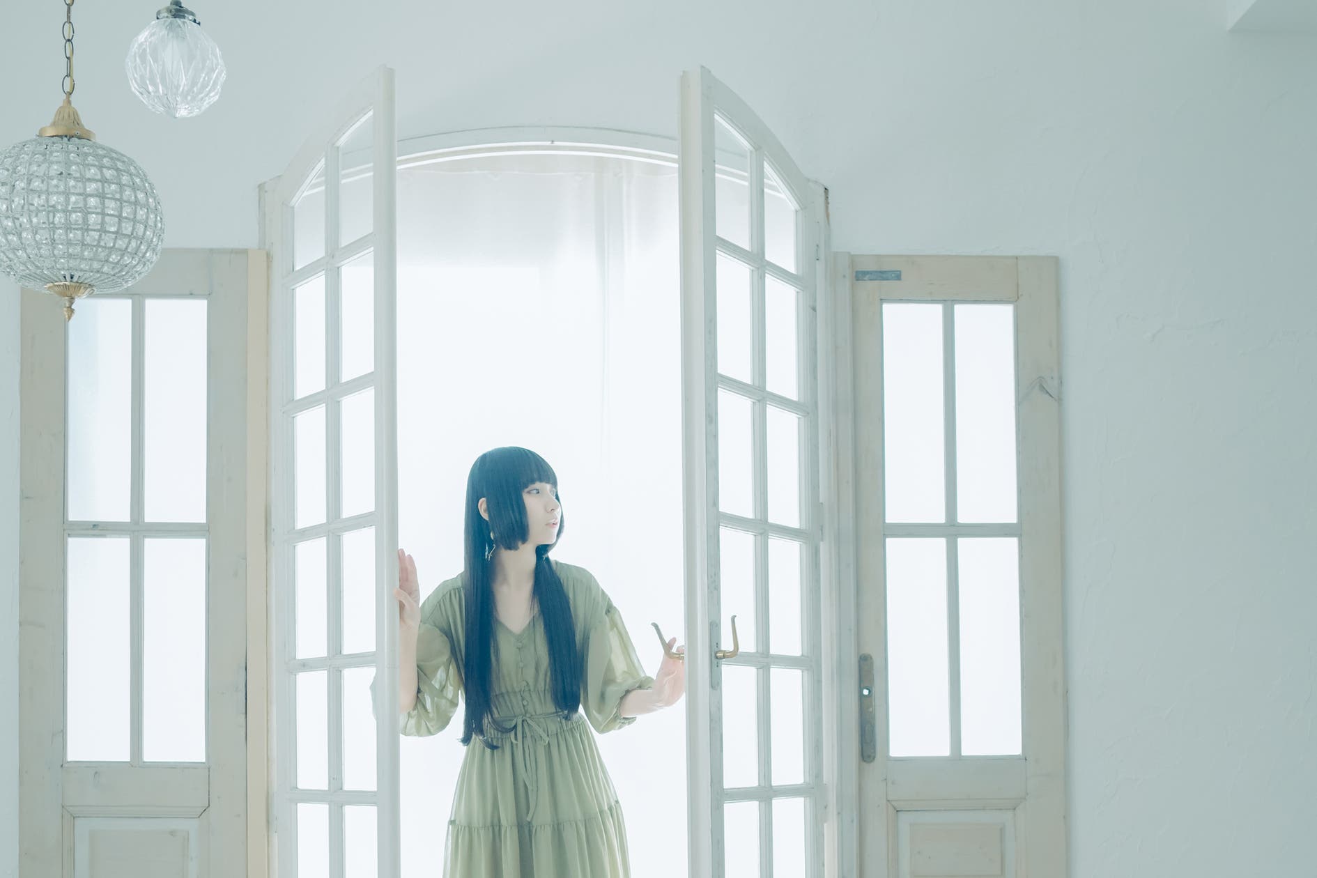 自然光｜機材無料｜漆喰壁｜こだわりインテリア｜豊富な撮影シーン｜屋上撮影｜たくさんのグリーンが自慢の写真10