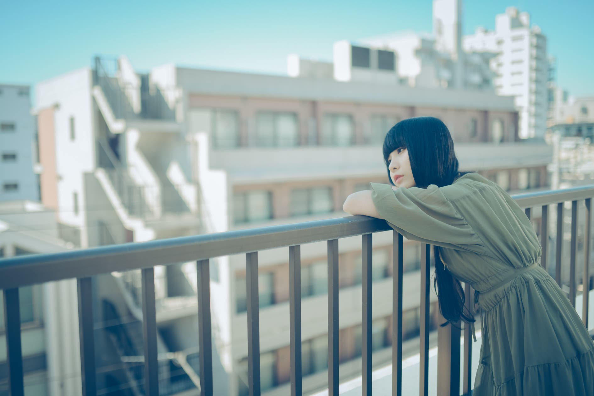 自然光｜機材無料｜漆喰壁｜こだわりインテリア｜豊富な撮影シーン｜屋上撮影｜たくさんのグリーンが自慢の写真25