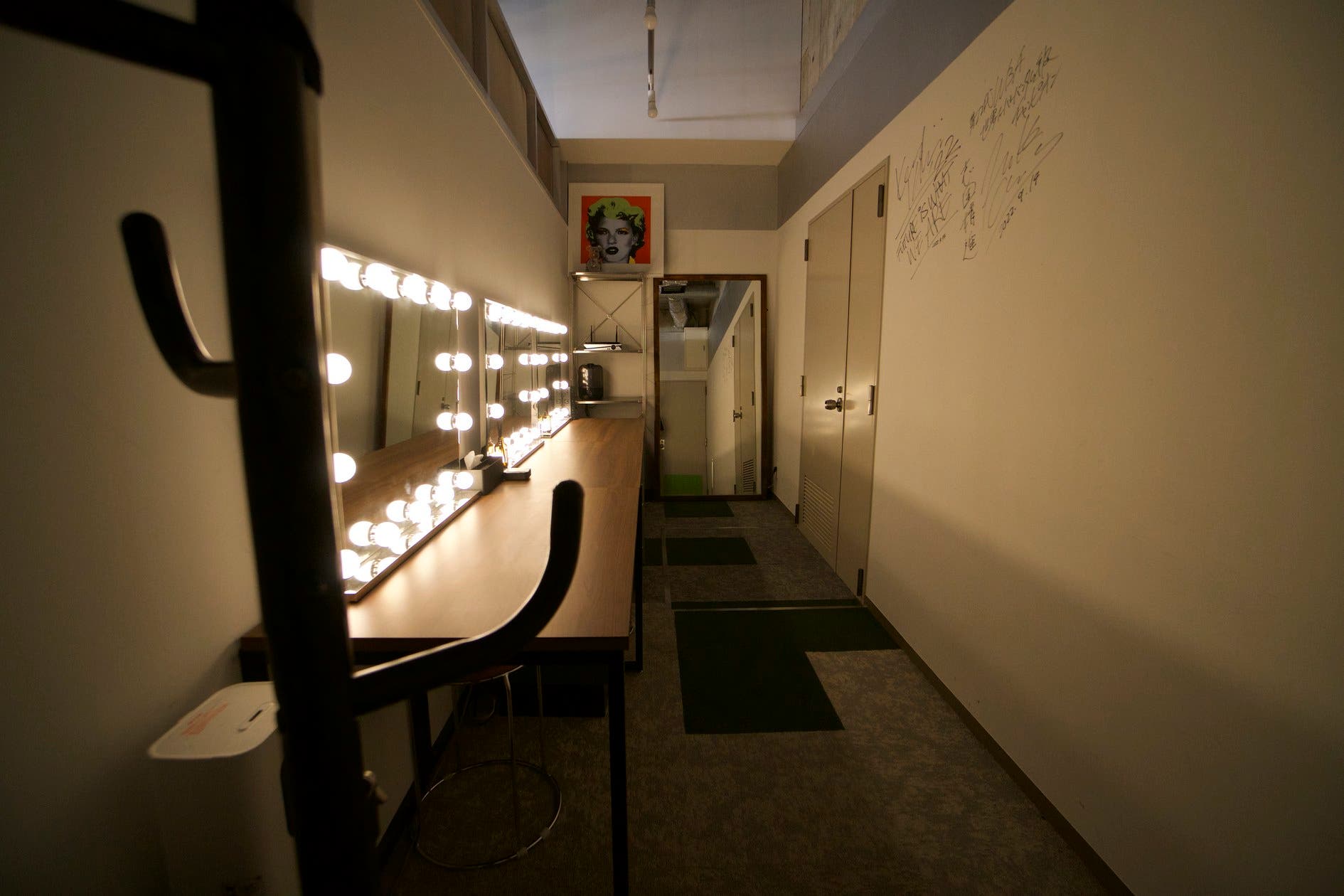 【中目黒駅90秒お洒落で映える大型スタジオ】大きな鏡/テレビ収録/動画撮影/ライブ配信/ダンス/講演/高音質/24時間可の写真5