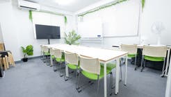 直前割を実施✨神田WEST🍀14名+4名🍀 WIFI/モニター/施術ベッド/備品無料✨1日プラン有✨会議ゲーム勉強会✨の写真2