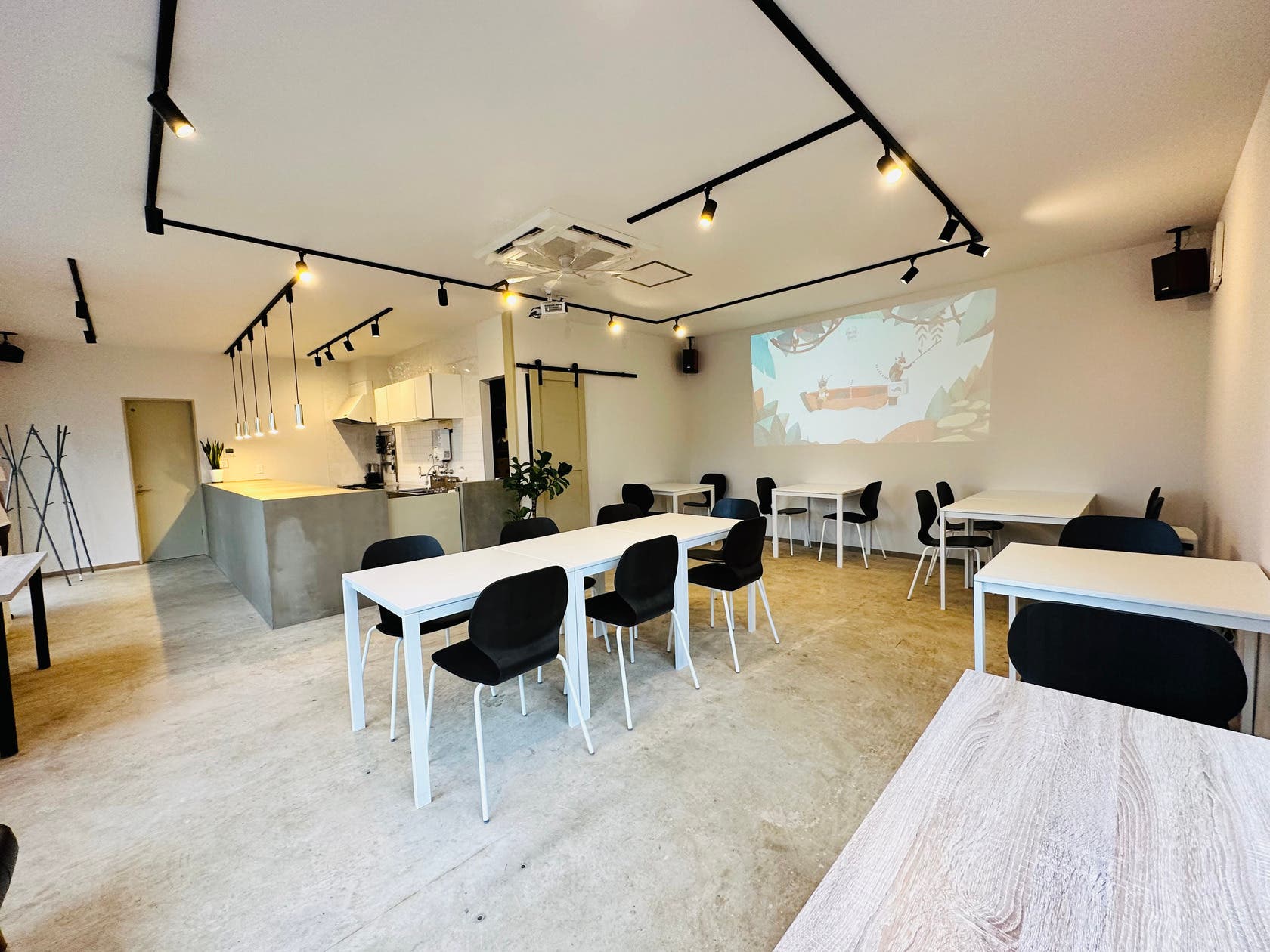 ～あなたの『やりたい』が叶う場所～1日cafeや撮影スタジオ、結婚式の二次会など色んなことが叶う場所の写真6