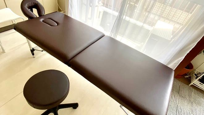 ★NEW★【十三駅2分】明るくお洒落。各種設備利用無料!ボドゲ、ワークショップ、整体サロンなど。貸会議室(最大12名)の写真4