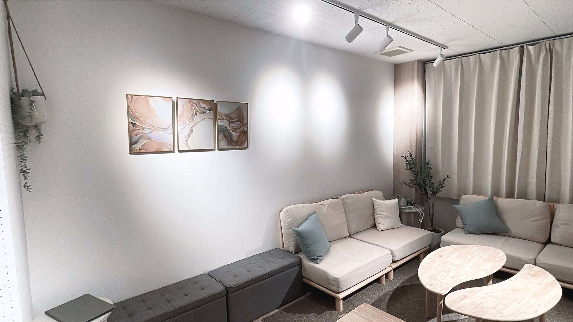 銀座推し活🎀白×ナチュラル映え空間🌿誕生祭・女子会・撮影に📸完全貸切✨24時間OK🚃の写真10