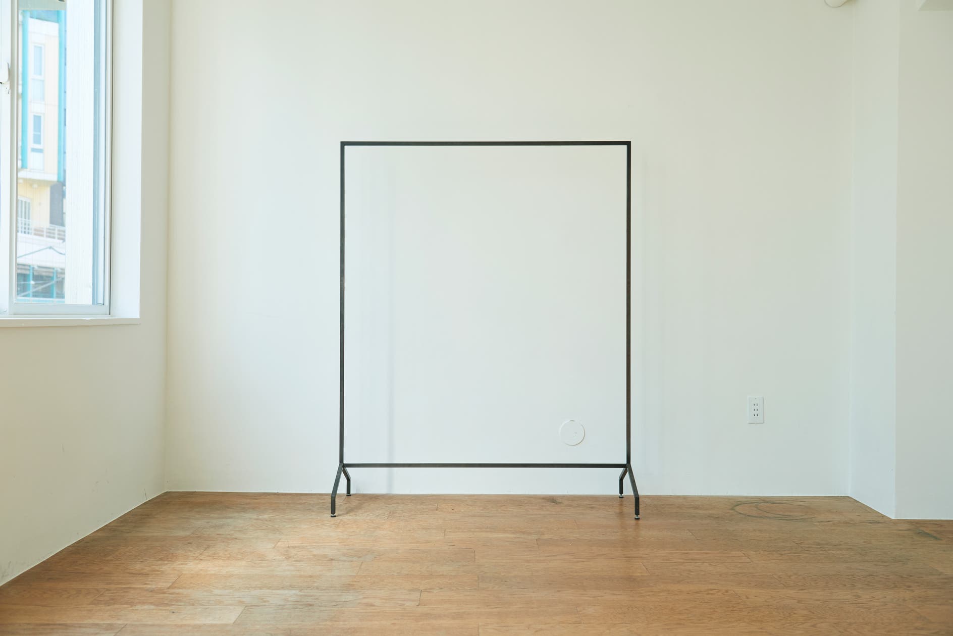  【ハンガーラック16台貸出し無料】ギャラリーやアパレル展示会に適した白壁、フローリング53㎡スペース(3F)の写真8