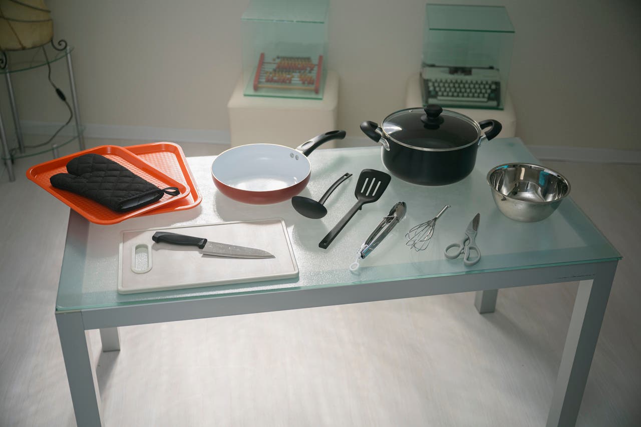 【リンバケ】駅1分✨自然光✨白基調✨ブランド家具✨おしゃれ✨ポートレート✨クリスマスツリー✨コスプレ✨物撮り✨インタビューの写真21