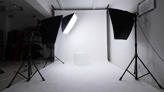 【本格撮影スタジオが1H/3300円〜】上野・浅草の天高2.8mの無料機材多数の超ハイコスパの撮影スタジオの写真13