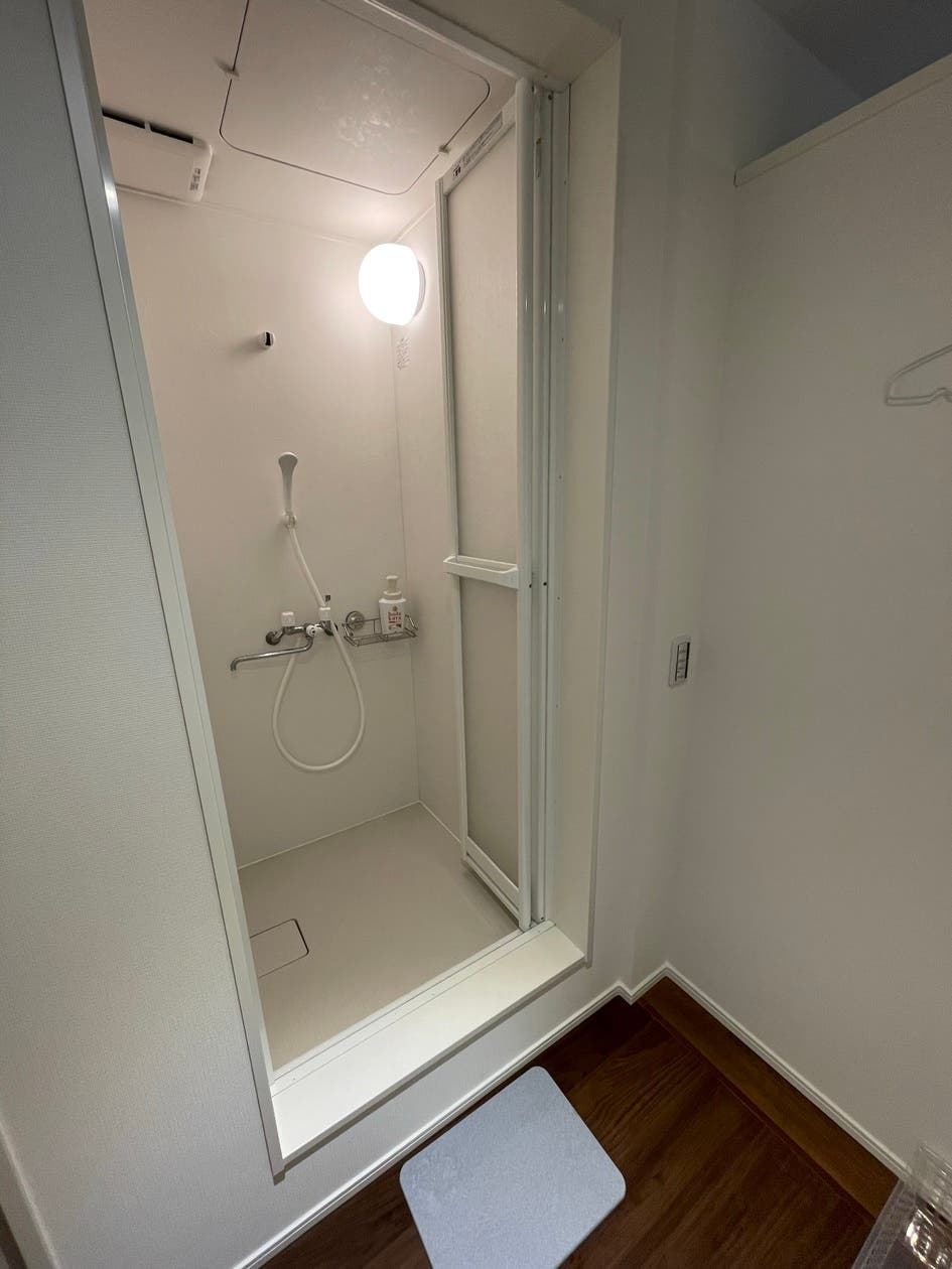 【船橋駅3分】ウェイトだけでなくランニングマシンも設備！シャワー完備の完全個室ジム！ラットマシン導入！！の写真8