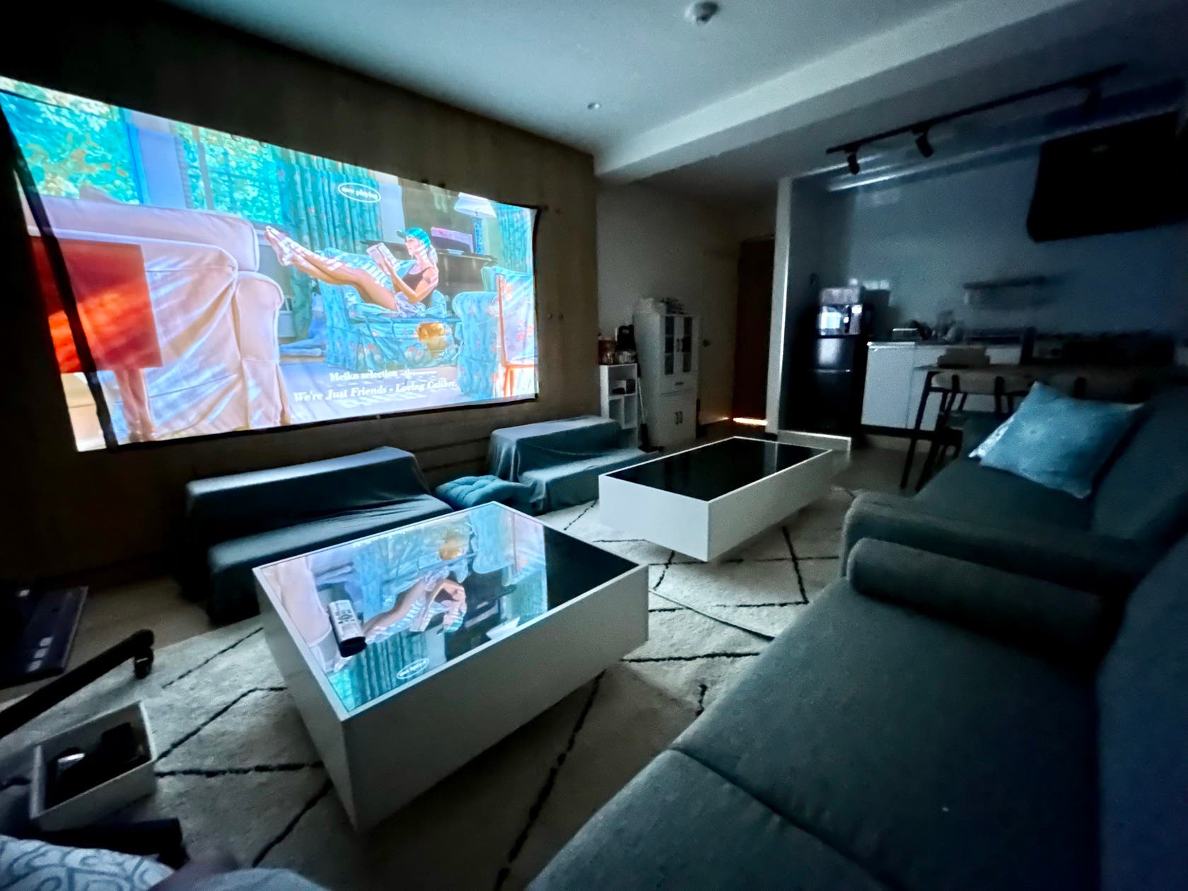 リフォーム済みで綺麗！18名OK/広い台所/24H/ゲーム機/大型プロジェクター【kitchen_002】の写真9