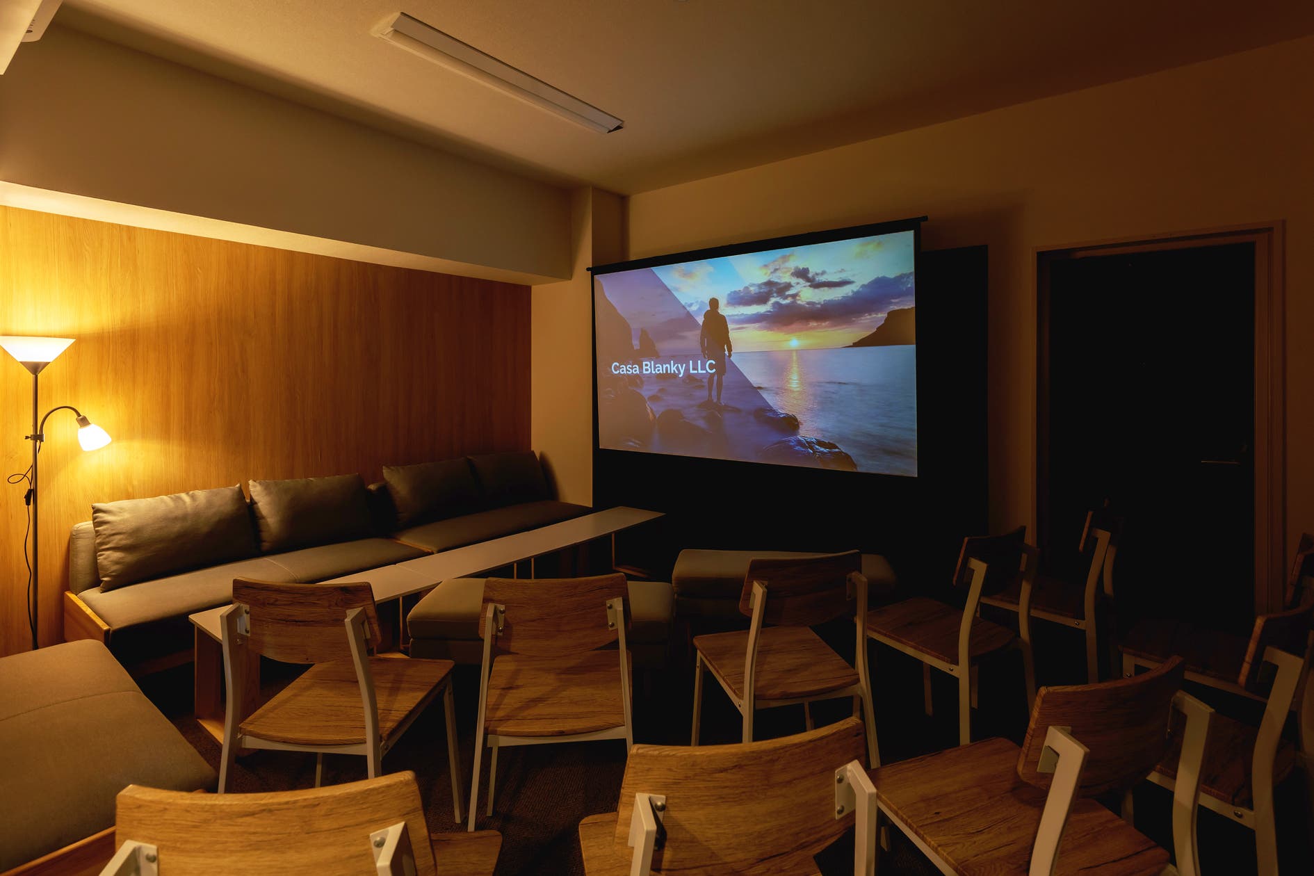 🌈NEW🌈駅3分ドンキすぐ/最大25名/100㌅スクリーン＆大型モニター/ボードゲーム大会/上映会/パーティー・交流会/ゴミ無料の写真7