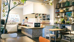 阪急王子公園駅から徒歩4分!16時~カフェをキッチン付きイベントスペースとして利用できます!の写真2