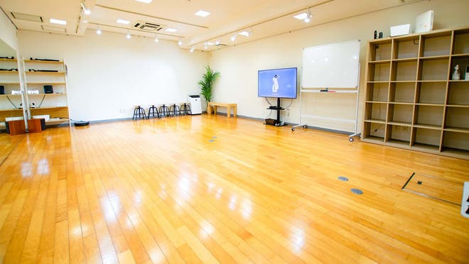 🉐24時間営業!三鷹駅徒歩6分 約50㎡のスタジオ/幅6m大型鏡 ダンス・ヨガ・ビジネス・セミナー・舞台・武道・撮影など多目的の写真12