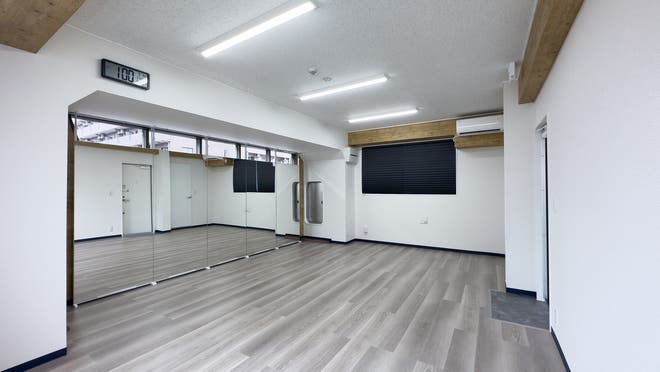 【池袋駅7分】☆ジャンプOK☆ダンス・ヨガなどにおすすめ/1日1回スタッフ完全清掃のスタジオの写真2