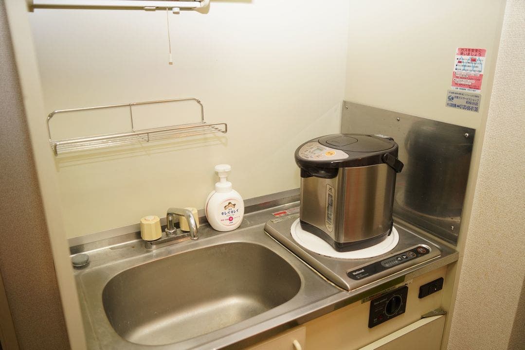 【柏駅3分！8名利用可！】会議、セミナー、研修、勉強会、ゲーム、ネット配信に最適！幅広い用途で利用可能！ひだまり貸し会議室柏Aの写真11