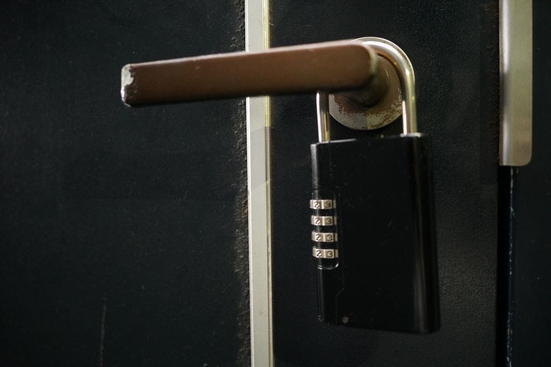 【柏駅3分！8名利用可！】会議、セミナー、研修、勉強会、ゲーム、ネット配信に最適！幅広い用途で利用可能！ひだまり貸し会議室柏Aの写真13