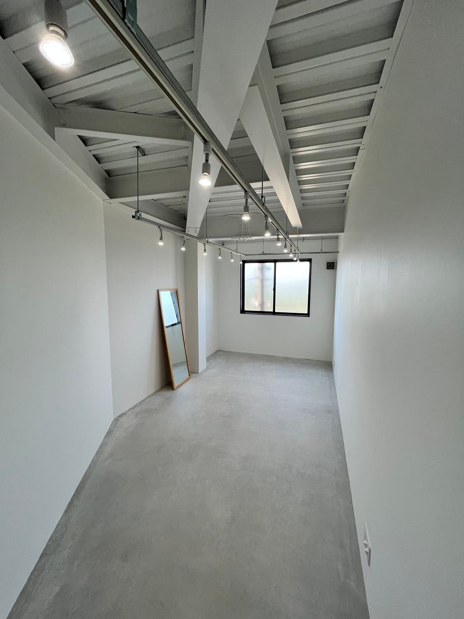 オープン記念🎉新築市内コスパ最強　撮影スタジオ　レンタルダンススタジオ19ｍ２の写真5