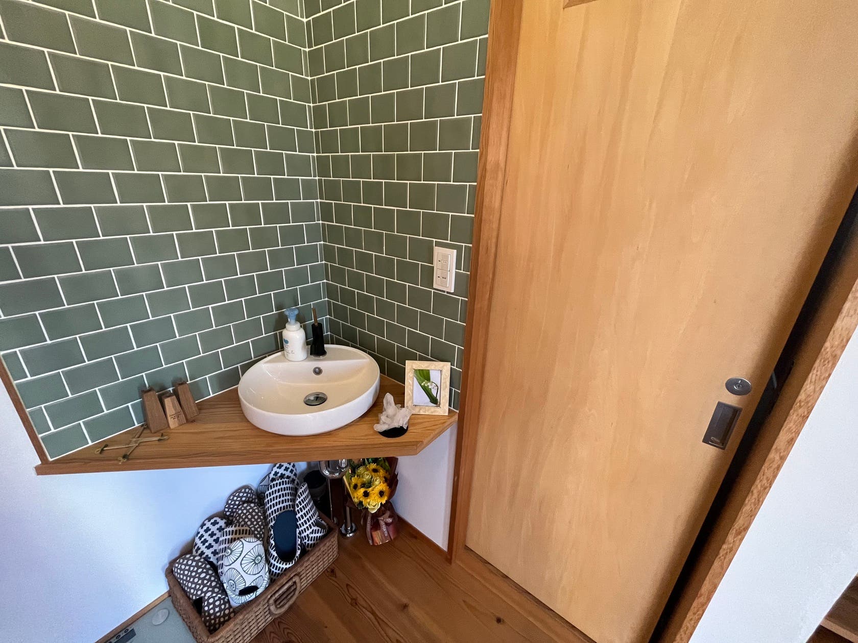 【駐車場あり 岡山駅から車で約１５分】撮影・ダンス・会議・友人との集まりなどに！〈鏡/Bluetooth完備〉築２年！の写真10