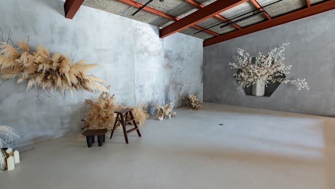 【工場跡地をリノベーションしたスタジオ】天井の高い広々グレースペース/写真撮影/岸和田和泉ICから車で10分の写真4