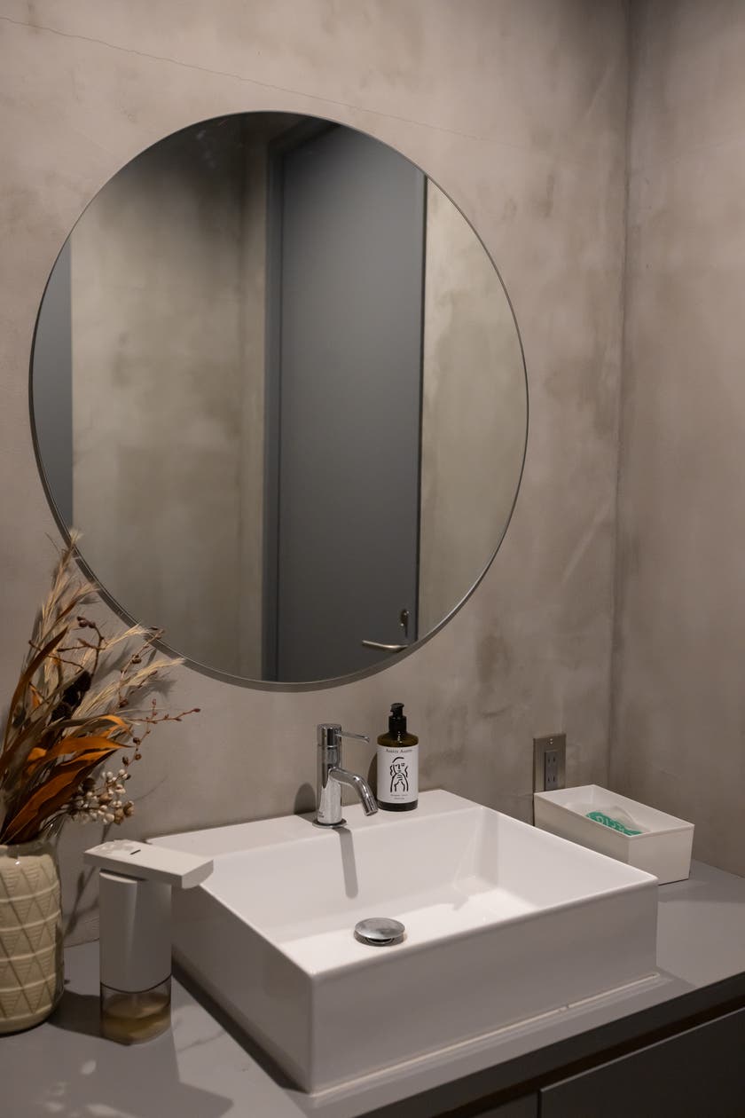 【工場跡地をリノベーションしたスタジオ】天井の高い広々グレースペース/写真撮影/岸和田和泉ICから車で10分の写真17