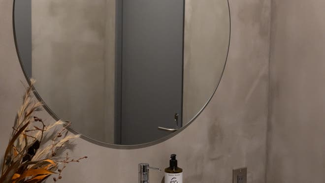 【工場跡地をリノベーションしたスタジオ】天井の高い広々グレースペース/写真撮影/岸和田和泉ICから車で10分の写真17