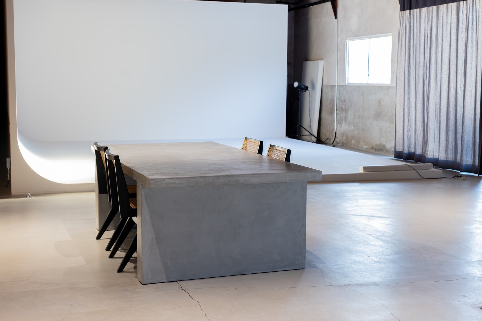 【工場跡地をリノベーションしたスタジオ】天井の高い広々グレースペース/写真撮影/岸和田和泉ICから車で10分の写真21