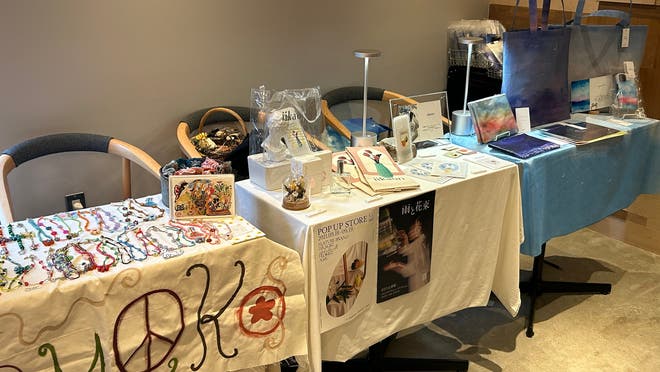 【新橋駅徒歩3分】おしゃれな貸切カフェでゆったり懇親会・オフ会などに最適(高速wifi・プロジェクター有)会議・撮影なども🤲の写真4