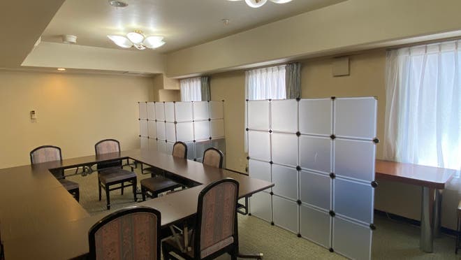 堺駅徒歩5分《ホテルの中の会議室》 打ち合わせ・コワーキング・小会議・面談・面接にピッタリ!の写真5