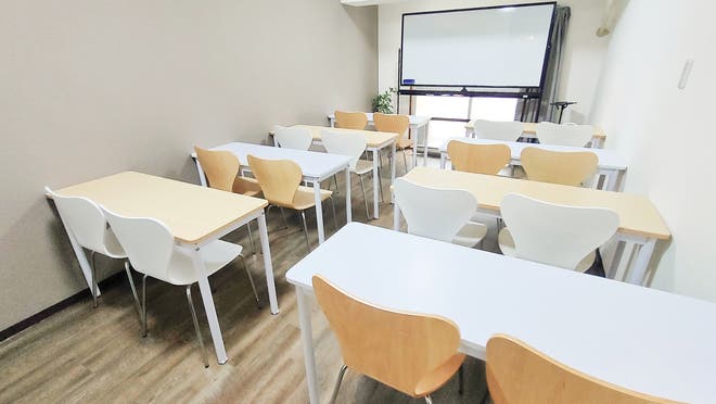 〈JOY博多1〉【博多駅5分/16名利用可】設備無料/高速光Wi-Fi/ホワイトボード/プロジェクタースクリーンの写真1