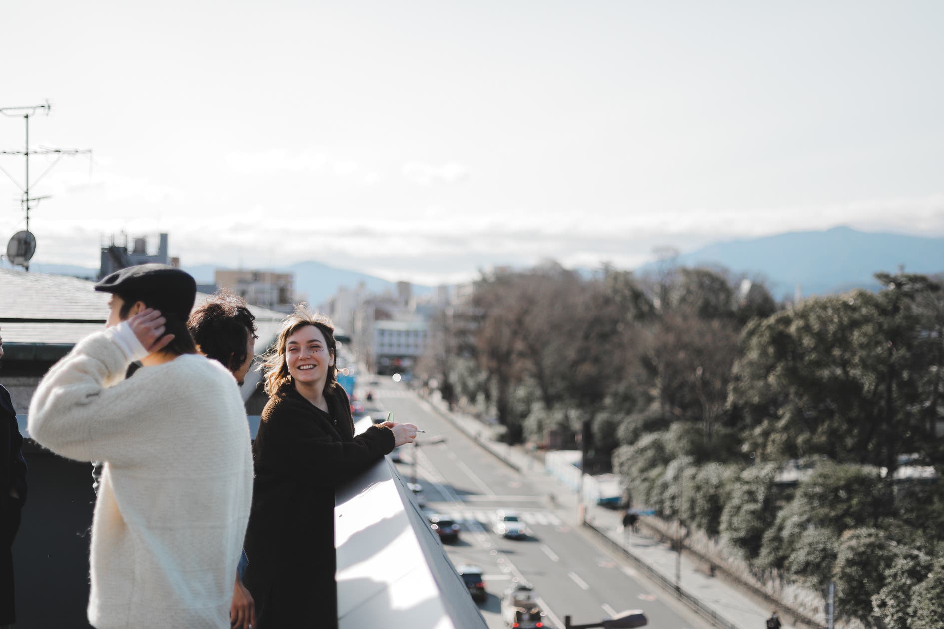 京都御所の借景が映える、コンクリートと木材で構成されたラフながらも静謐な空間！展示会やポップアップ、撮影スタジオに！の写真10