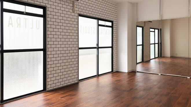 【西長堀・西大橋・桜川駅近】公園の緑に囲まれヨガ・撮影・ダンススタジオに最適!動画・写真撮影も南堀江のレンタルスタジオULTRAの写真3