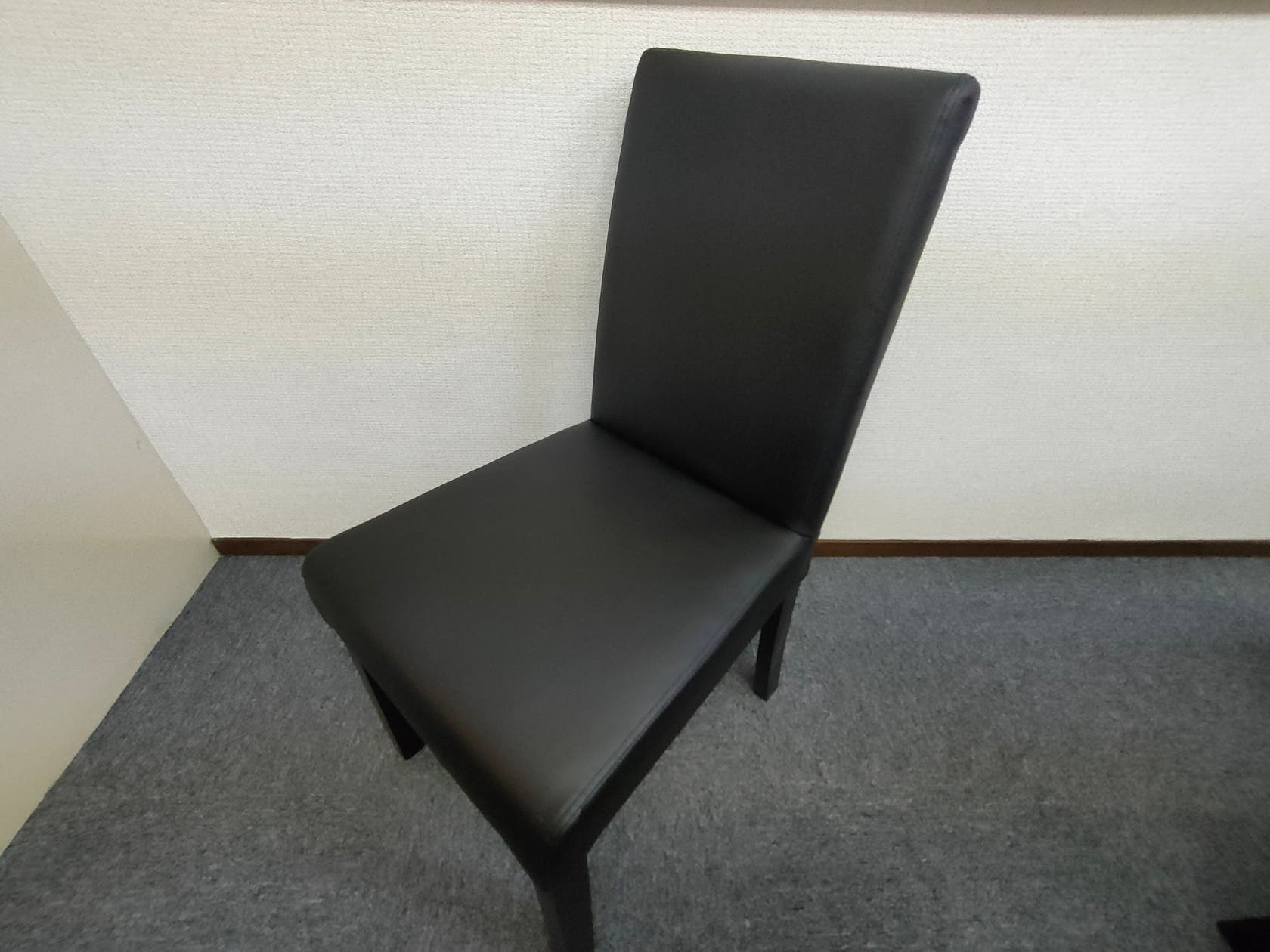 〈トーカン博多〉【博多駅5分/10名利用可】設備無料/高速Wi-Fi/50㌅モニター/ホワイトボード/全身鏡の写真10