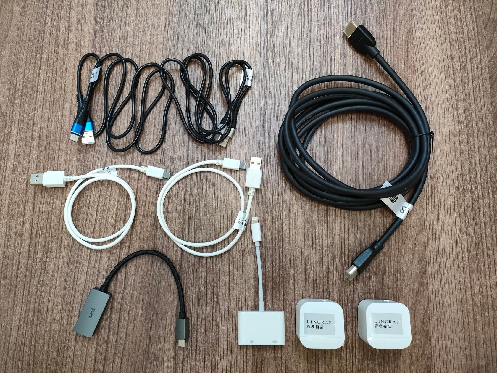 〈トーカン博多〉【博多駅5分/10名利用可】設備無料/高速Wi-Fi/50㌅モニター/ホワイトボード/全身鏡の写真16