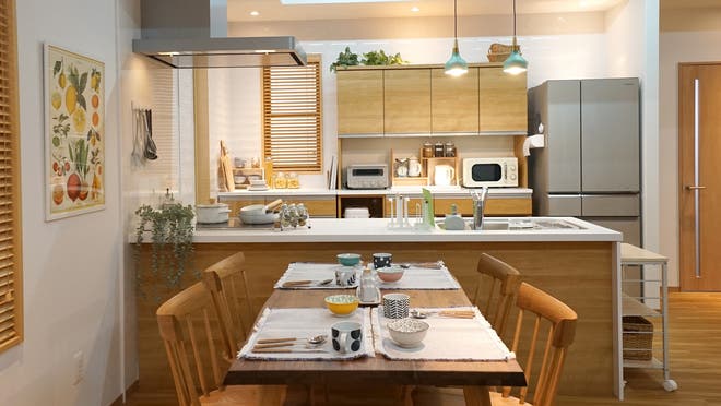 福島駅徒歩6分 映像美術部がデザインした『撮影しやすい』建て込み型ハウススタジオの写真3