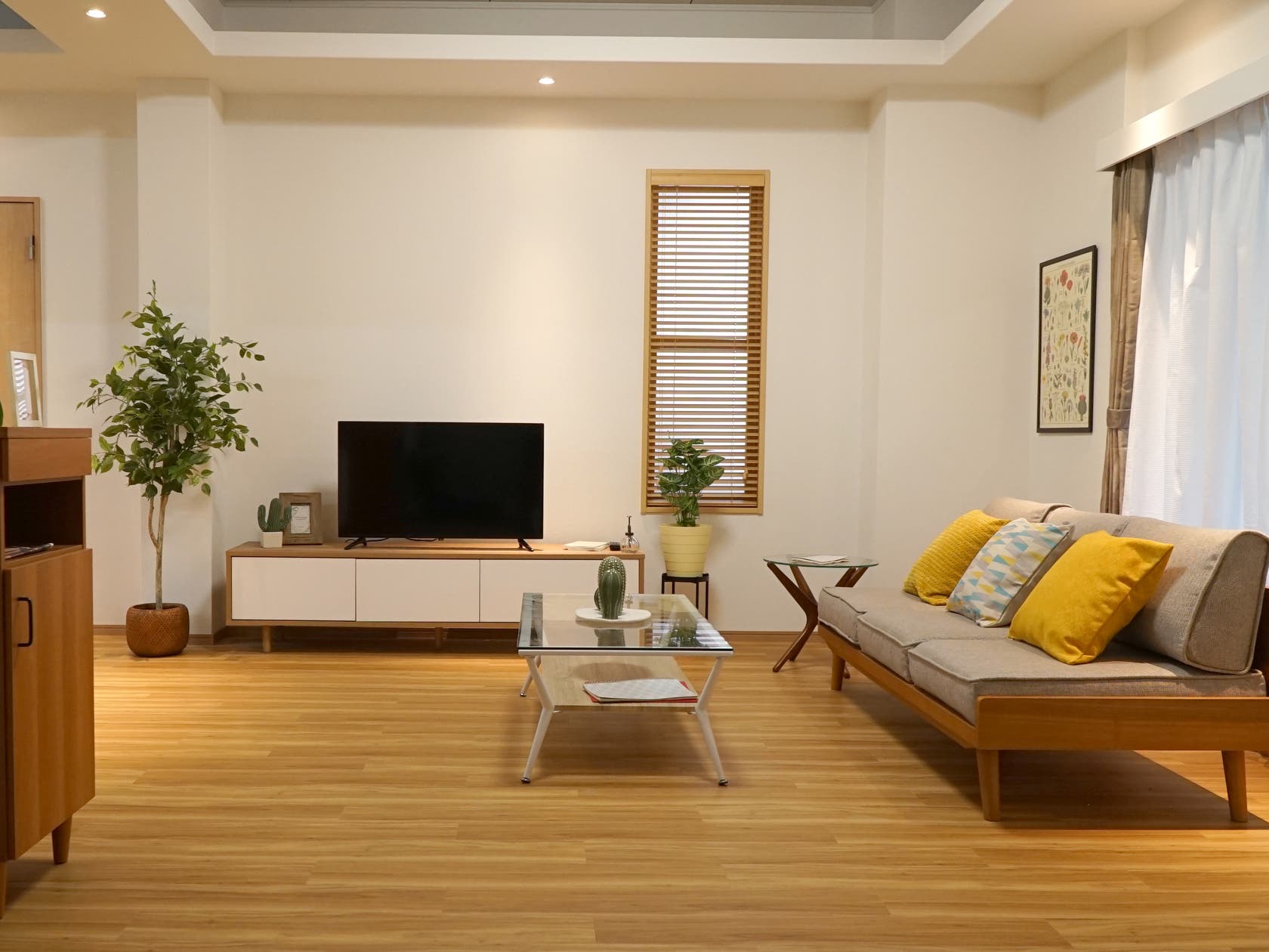 福島駅徒歩6分　映像美術部がデザインした『撮影しやすい』建て込み型ハウススタジオの写真9