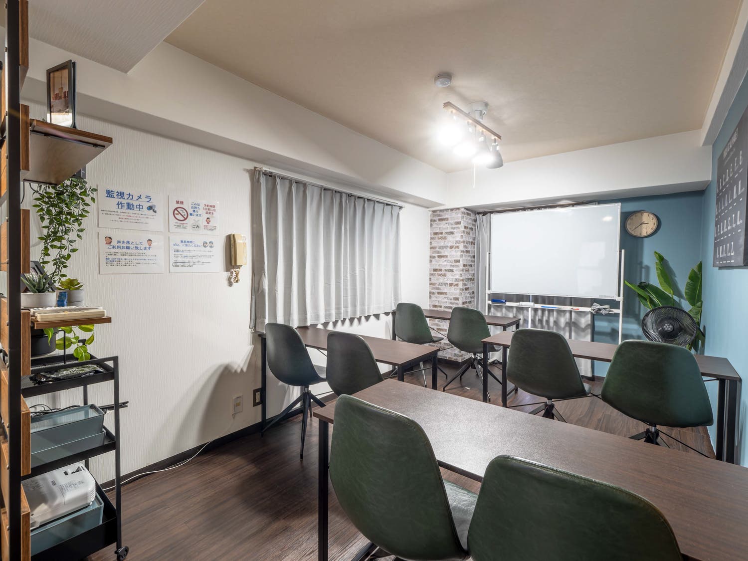 【京橋駅３分】貸会議室/交流会/ボドゲ会🌸24H/最大12名✨高速WiFi・プロジェクター・★完全個室🌸ボードゲームありの写真5